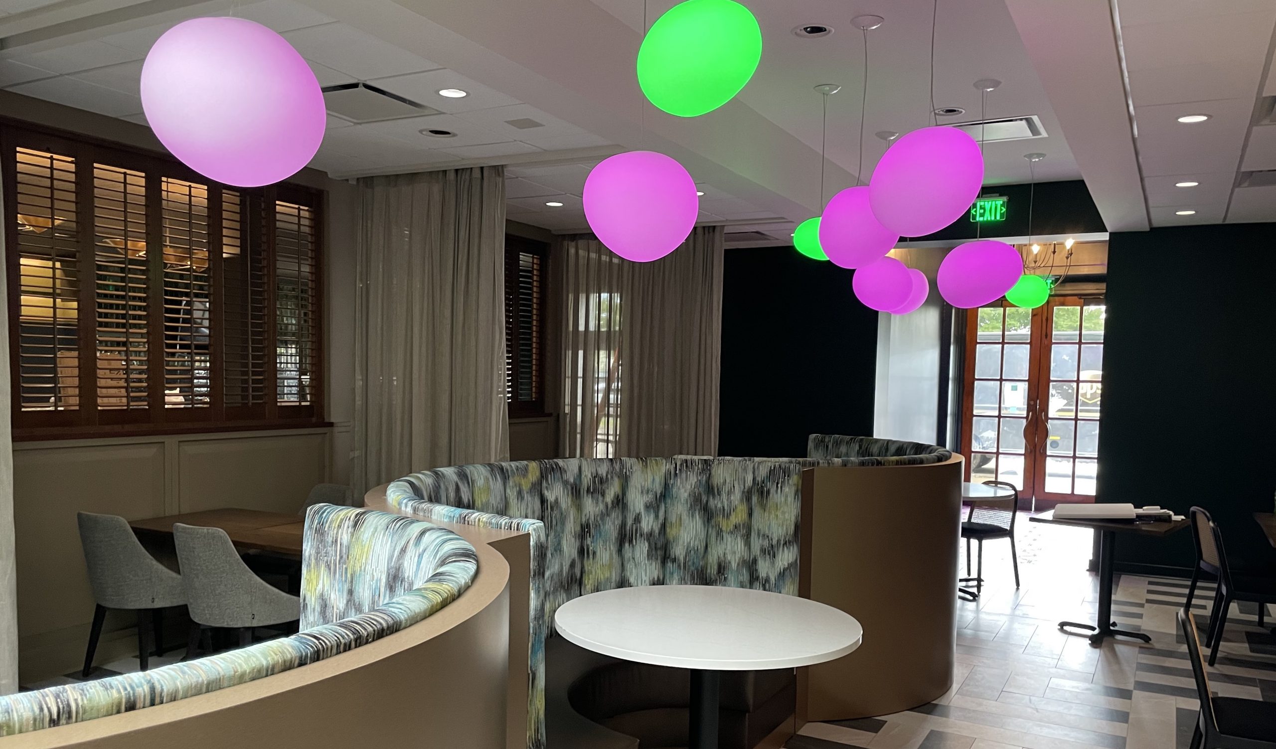 Memphis Flyer | Restaurant Iris Now Open