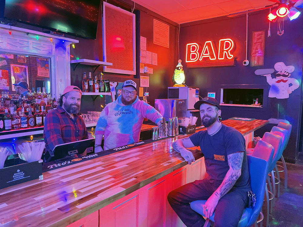 Memphis Flyer | Louis Connelly’s Bar