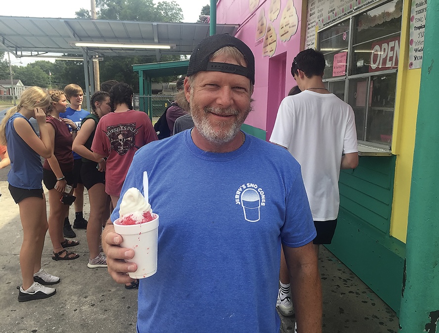 Memphis Flyer | Sno Use: Jerry’s is Done at Wells Station
