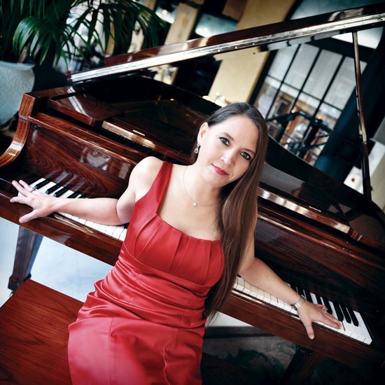 Memphis Flyer | Delta From Head to Toe