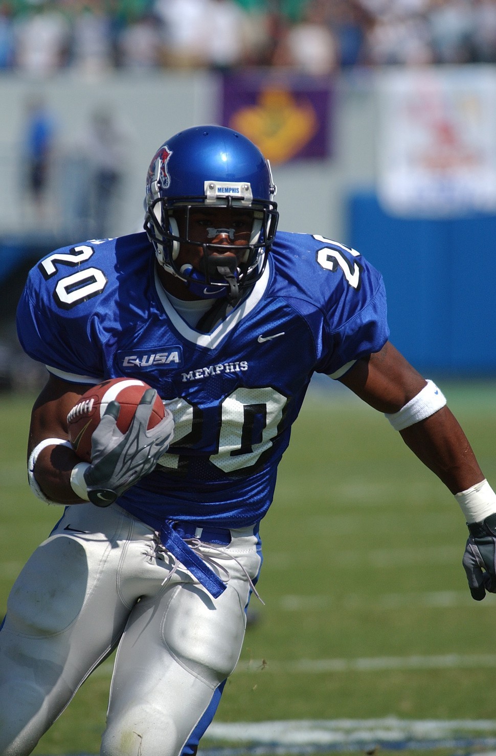 Memphis Flyer | Monday Night Chats with DeAngelo Williams