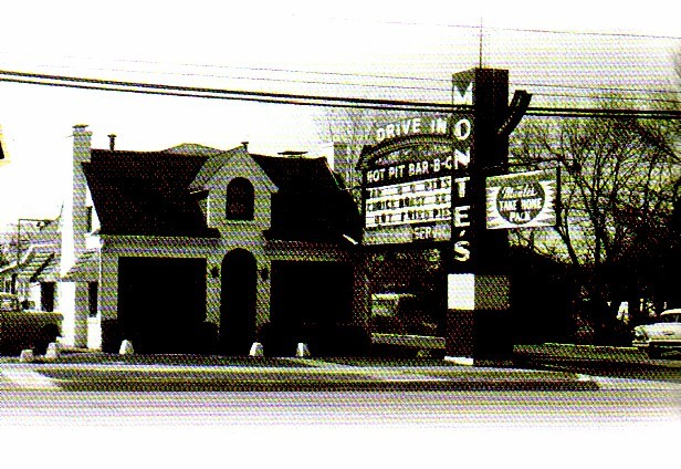 Memphis Flyer | Monte’s Drive-In on Summer