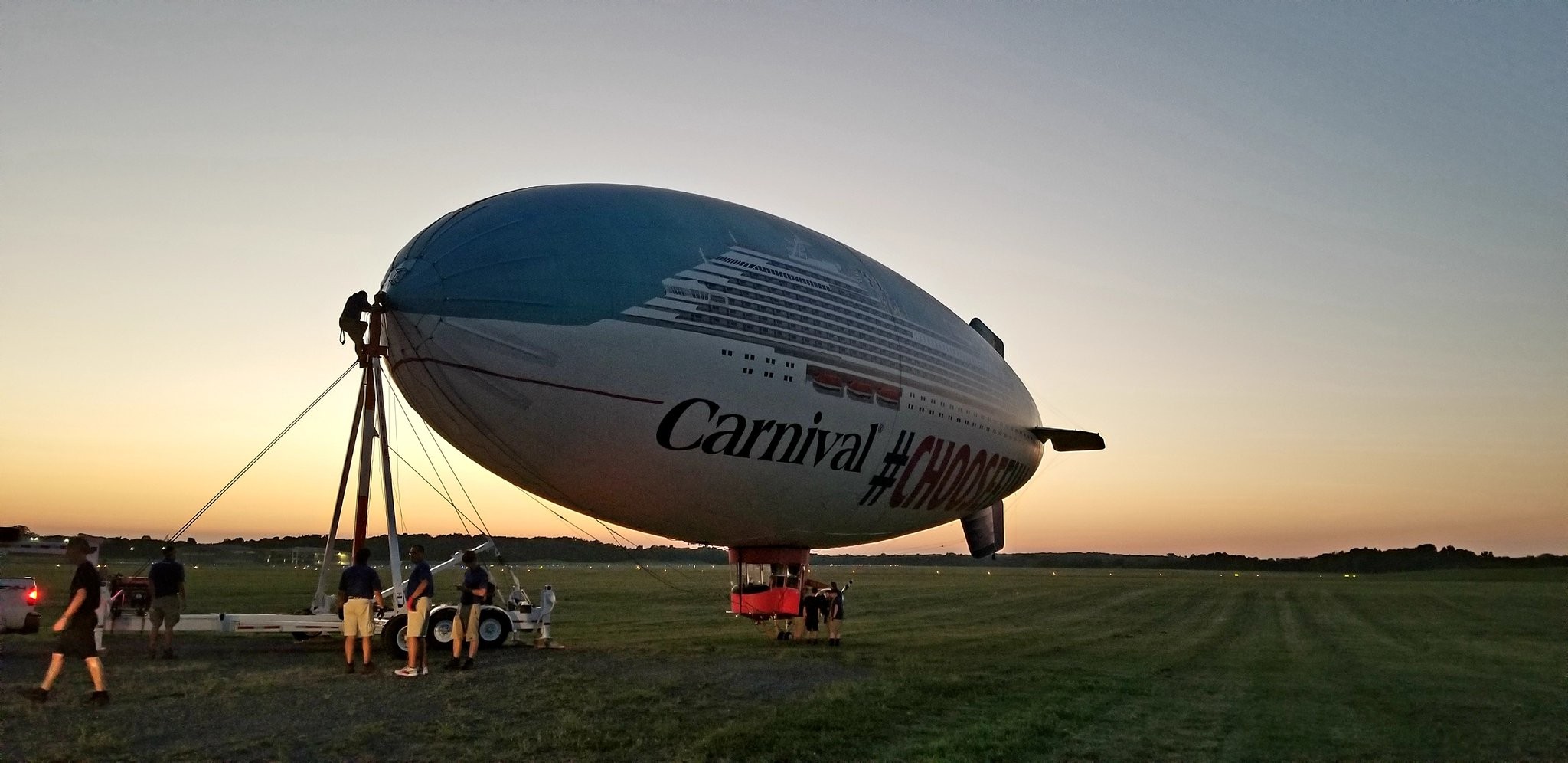 Memphis Flyer | That Blimp? It’s a Carnival Cruise Promo